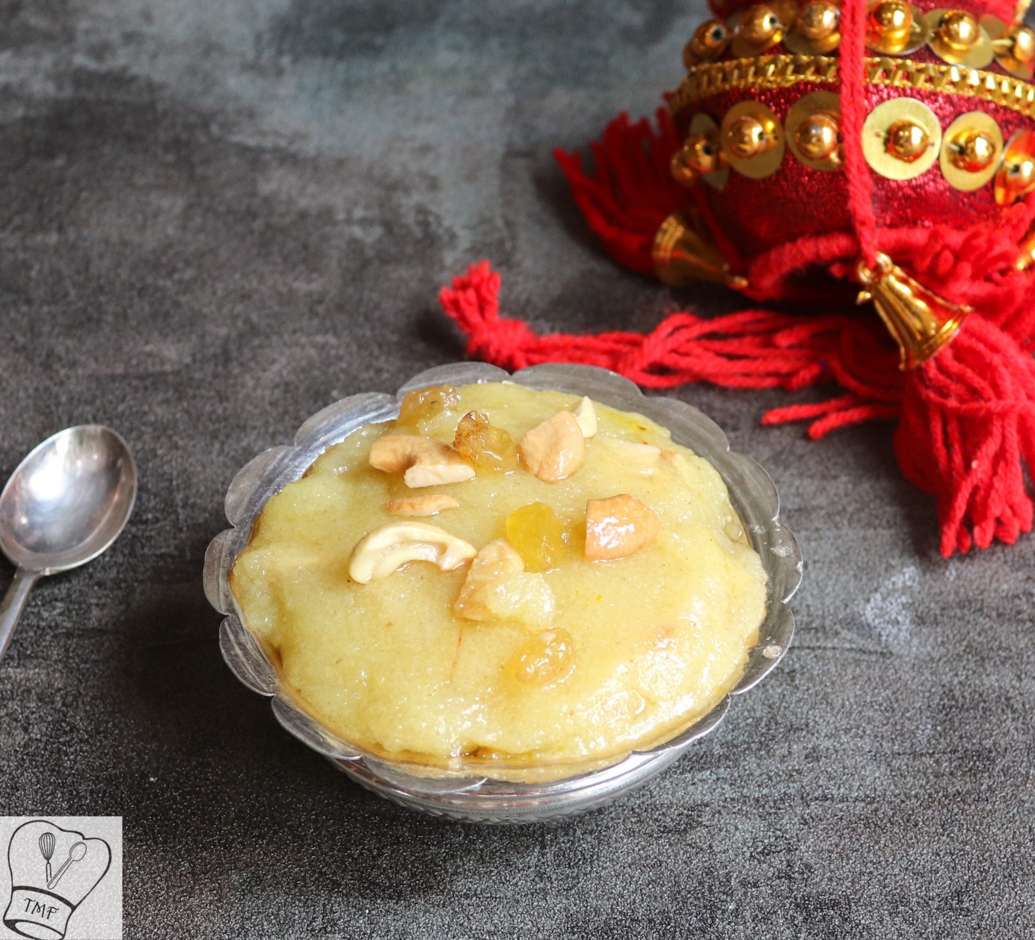 Paal Kesari | Sooji Halwa - Traditionally Modern Food