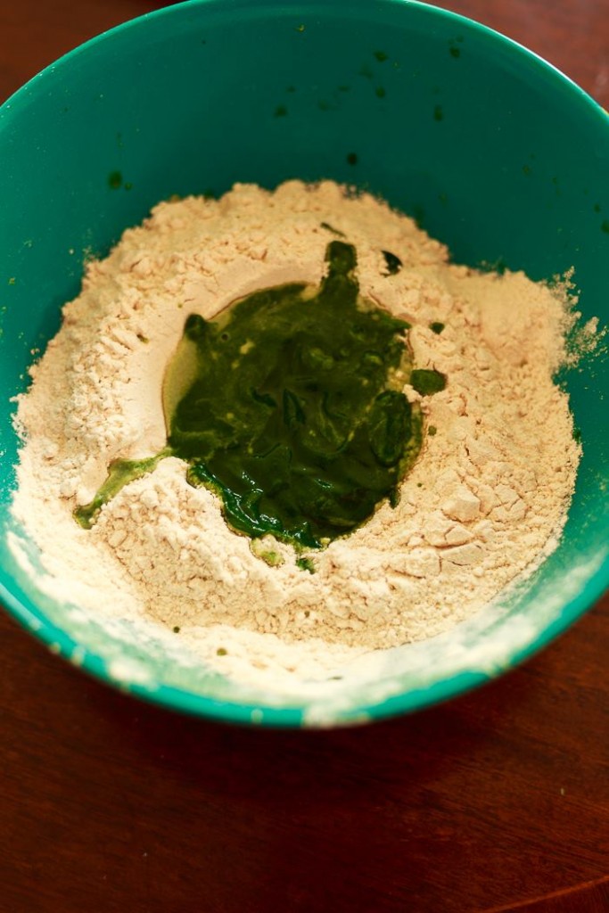 Spinach roti | Palak Roti | Spinach Paratha - Traditionally Modern Food