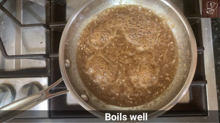 Pachai Payaru Vella Sundal | Green gram sweet sundal - Traditionally ...