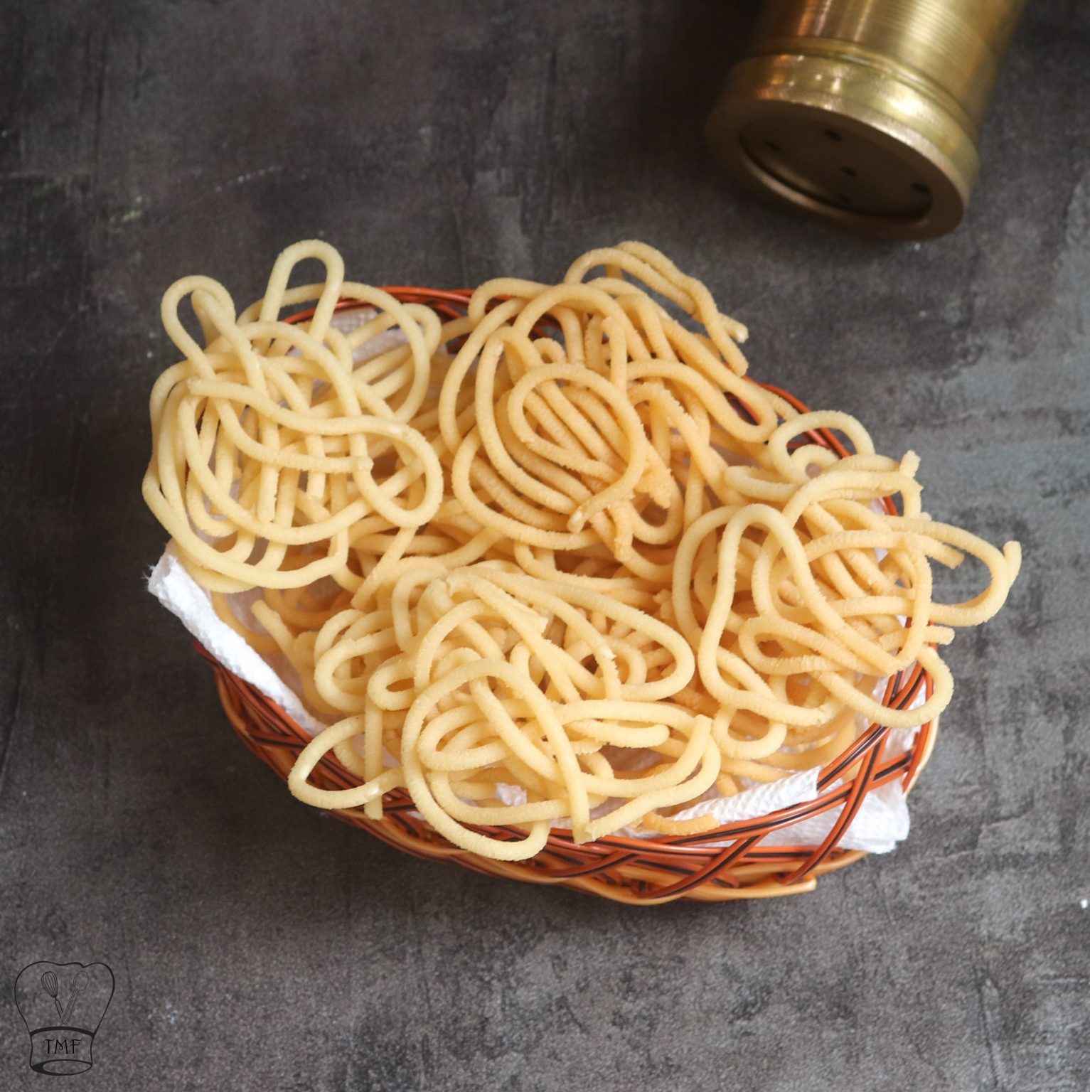 Thenkuzhal murukku | Thengozhal recipe | Traditionally Modern Food