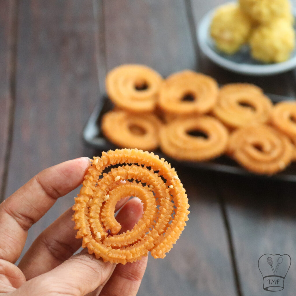Moong dal chakli | Pasi paruppu murukku - Traditionally Modern Food