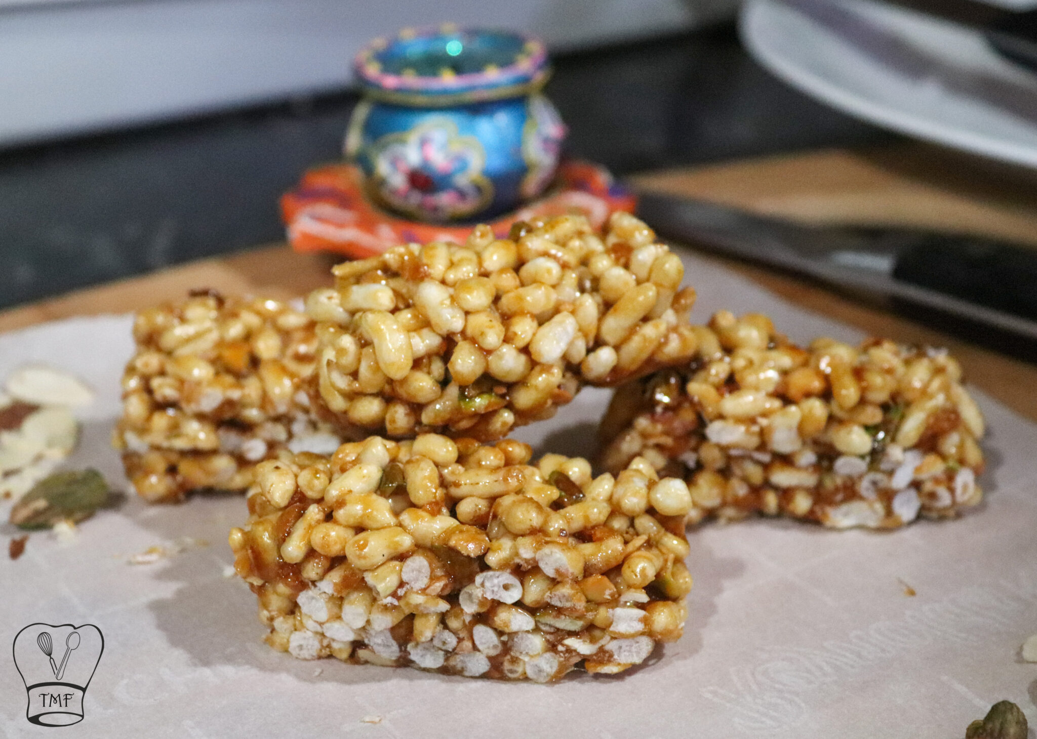 Caramel puffed rice bars | Caramel pori urundai - Traditionally Modern Food