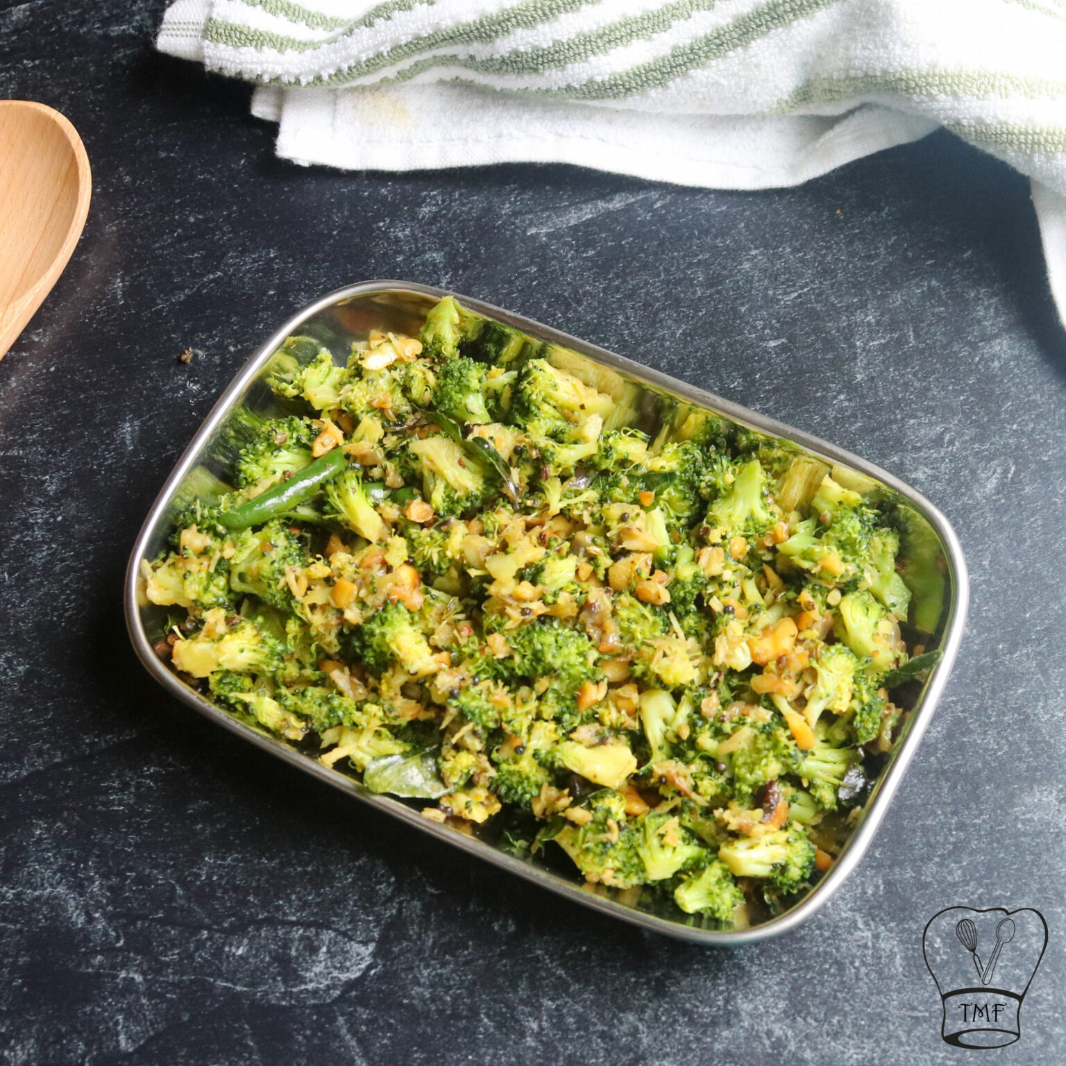 Broccoli poriyal | South Indian Broccoli curry - Traditionally Modern Food