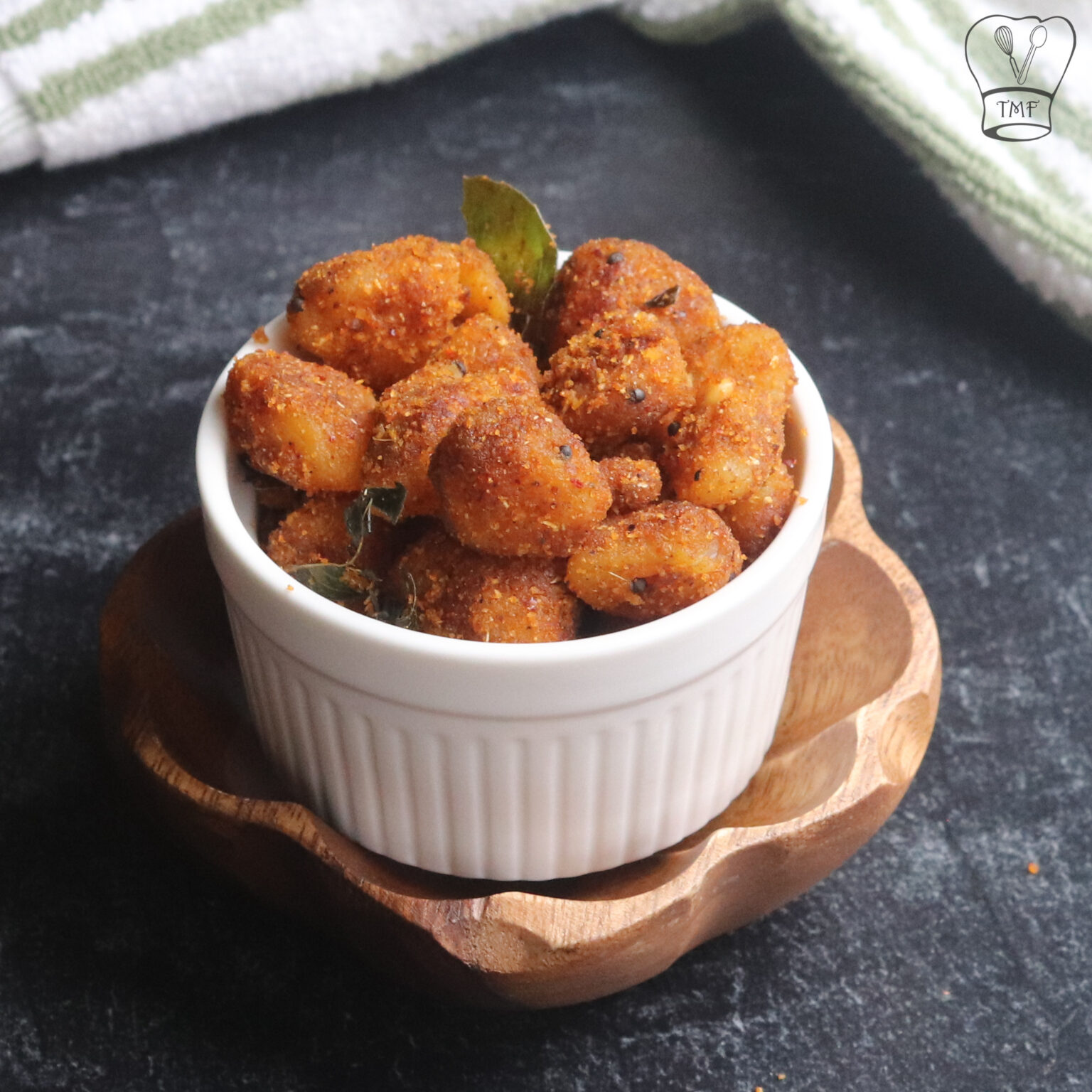 Kalyana Urulaikizhangu kara curry | potato podi curry - Traditionally ...