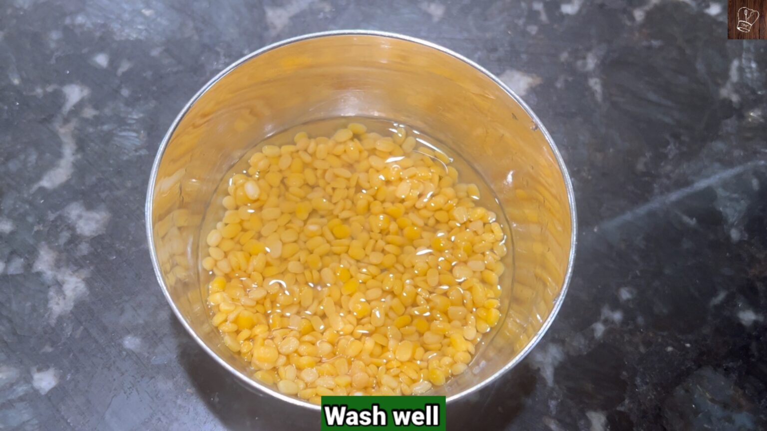 Vendhaya Keerai poriyal | Fenugreek leaves stir fry - Traditionally ...