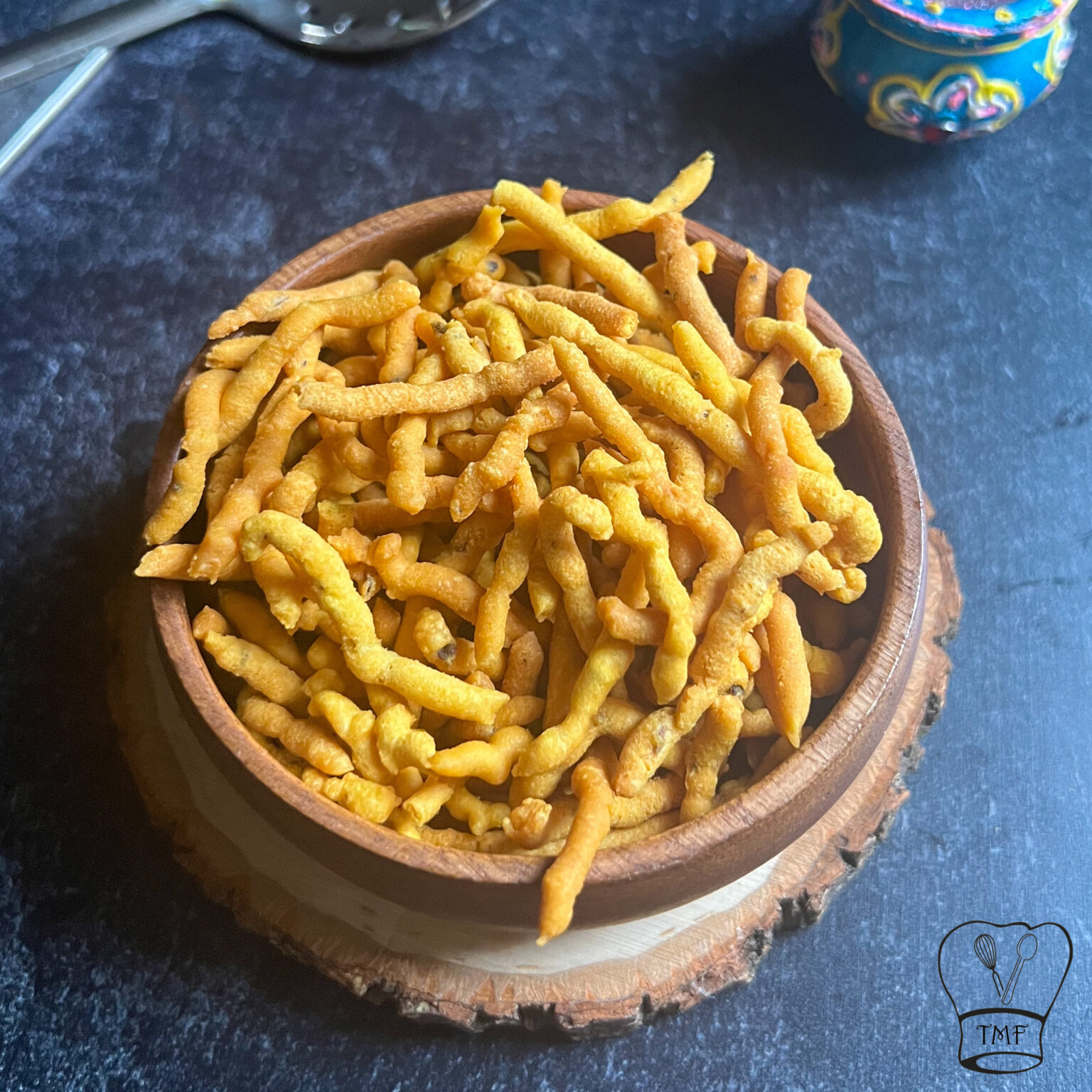 Sattur Karasev | Garlic kara sev - Traditionally Modern Food