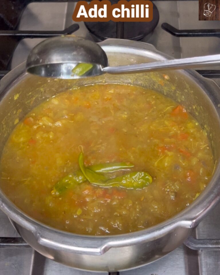 Kathirikai Kadayal | brinjal kadayal | kathirika masiyal ...