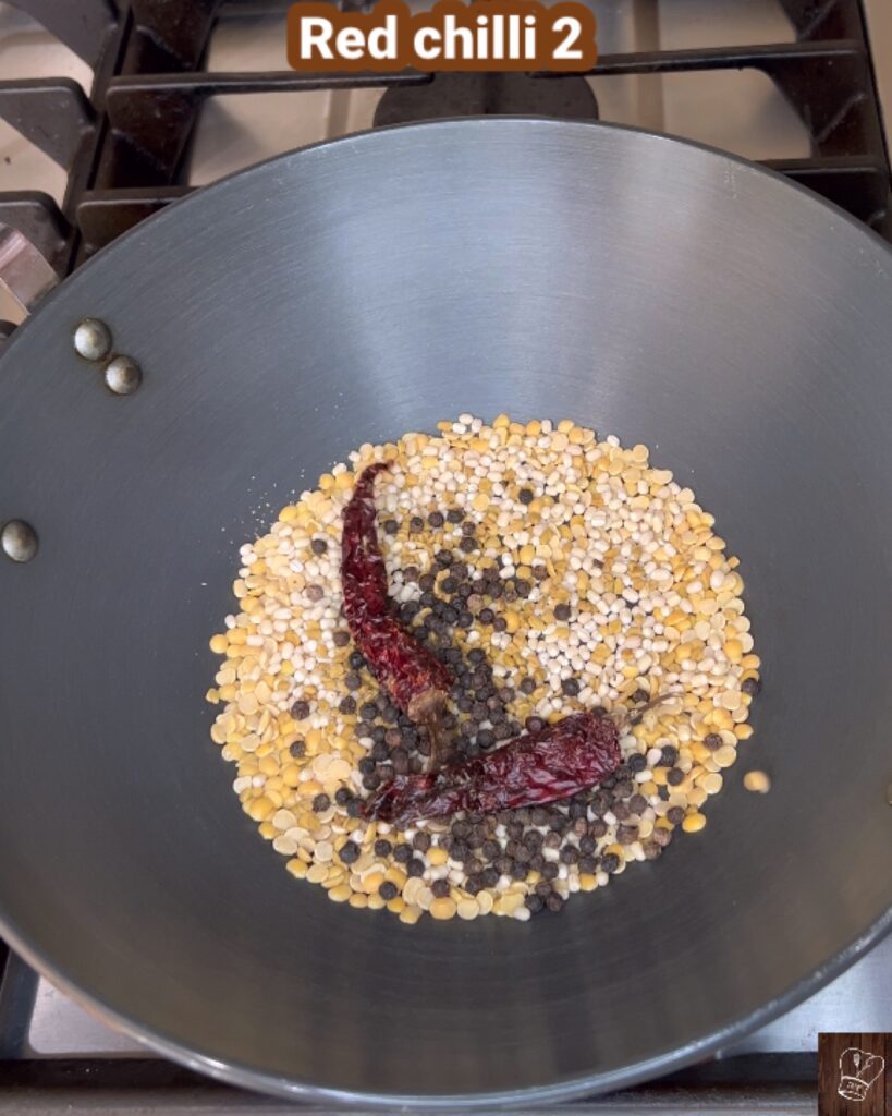 Tanjore Milagu kuzhambu | Iyengar Milagu kulambu - Traditionally Modern ...