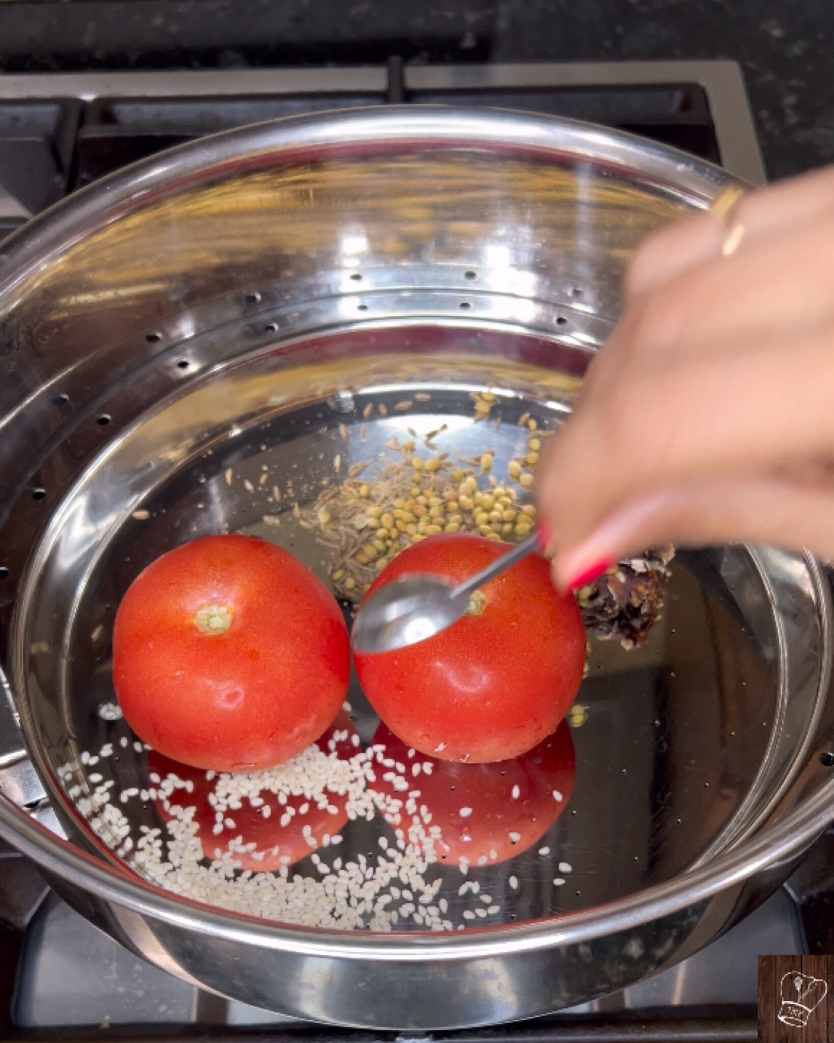 Thakkali Sadam | south indian Tomato rice - Traditionally Modern Food