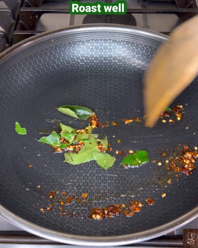 Vendakka Mezhukkupuratti | kerala style roasted okra - Traditionally ...