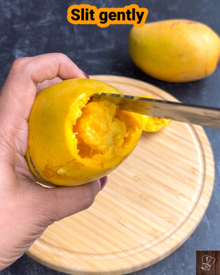 Mango stuffed kulfi | Stuffed Mango kulfi - Traditionally Modern Food