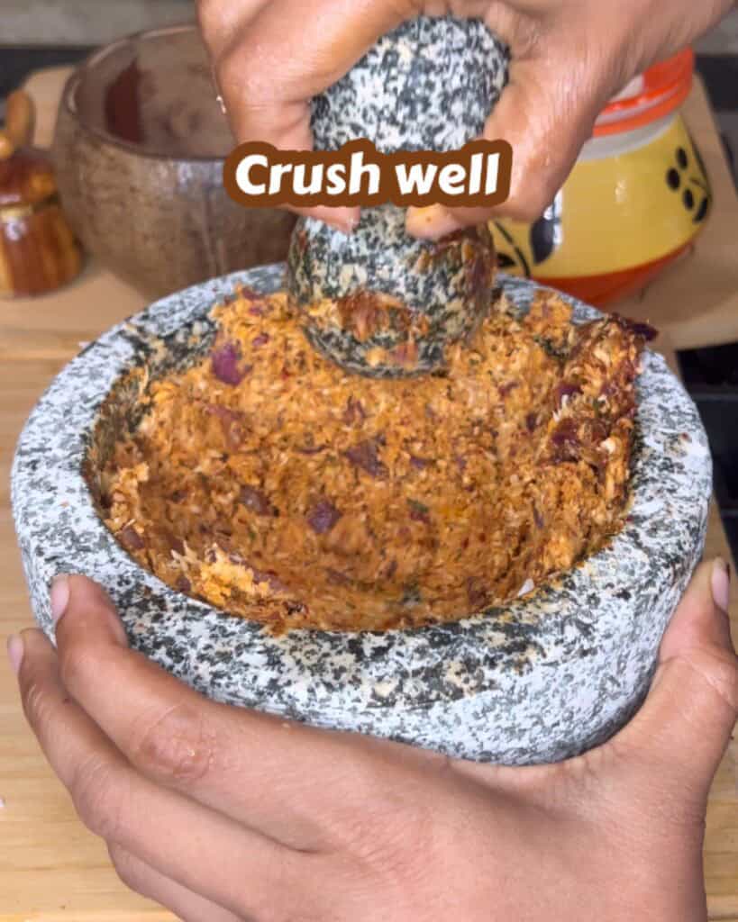 Coconut Sambol | Thengai sambal - Traditionally Modern Food