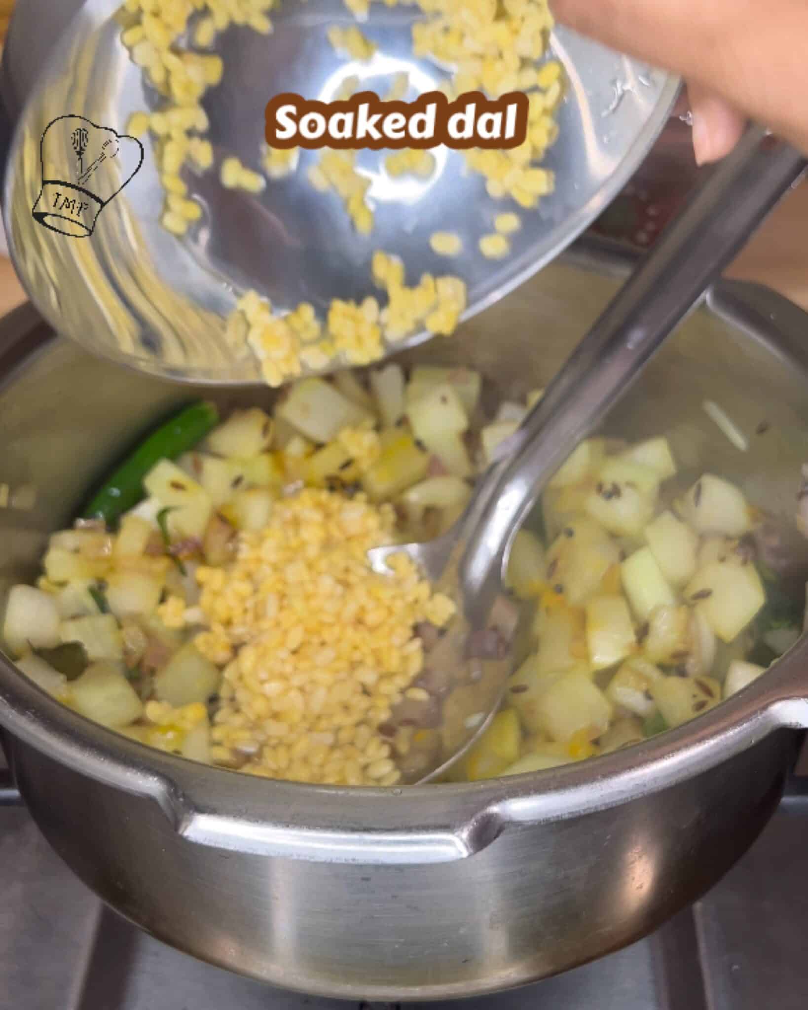 Sorakkai paal curry | sorakkai paal kootu - Traditionally Modern Food