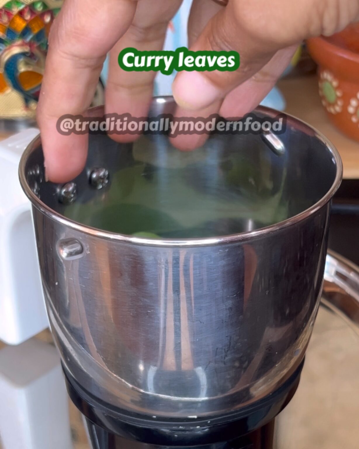 Pachai Pattani Sundal | green peas Sundal - Traditionally Modern Food